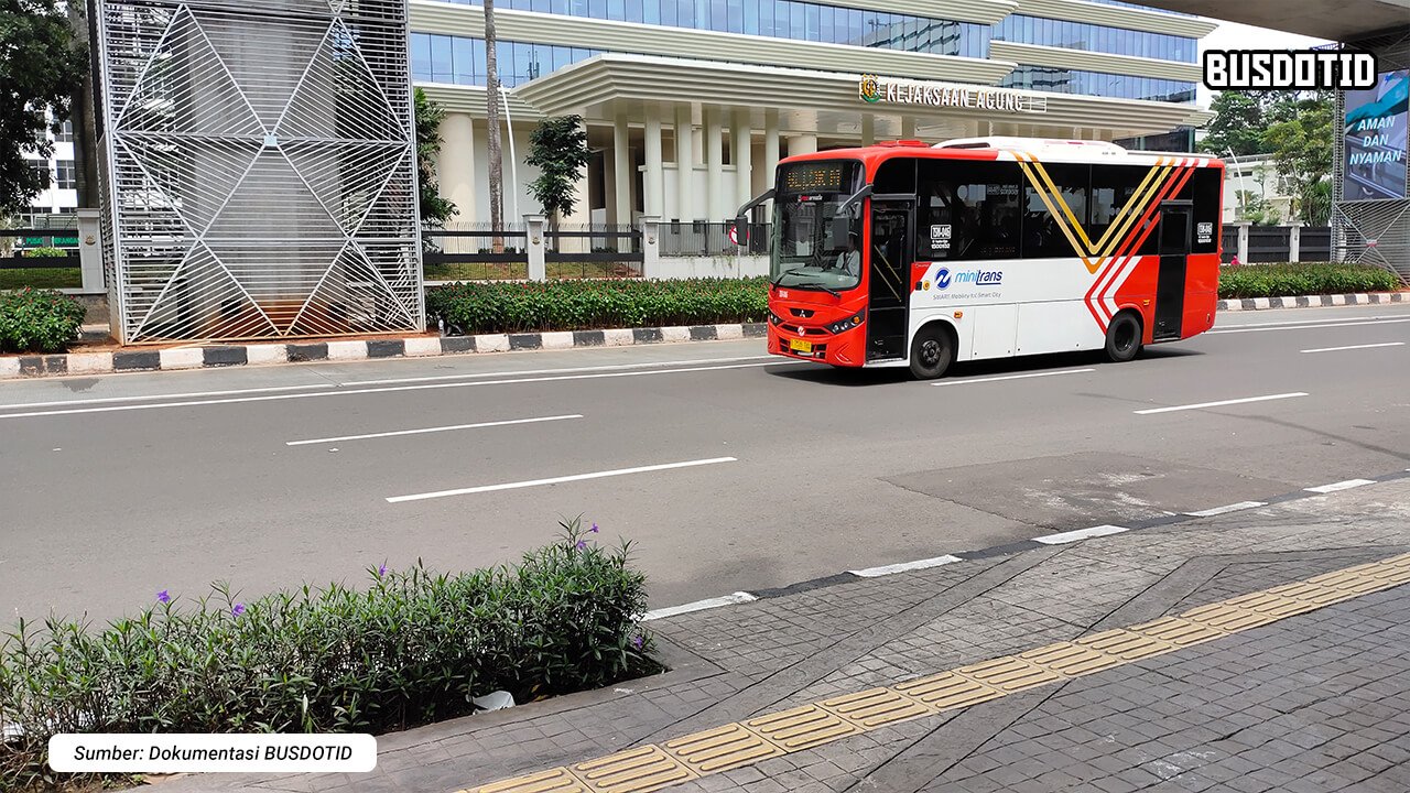 Rute Bus Transjakarta Royaltrans S12 Terminal BSD - Fatmawati