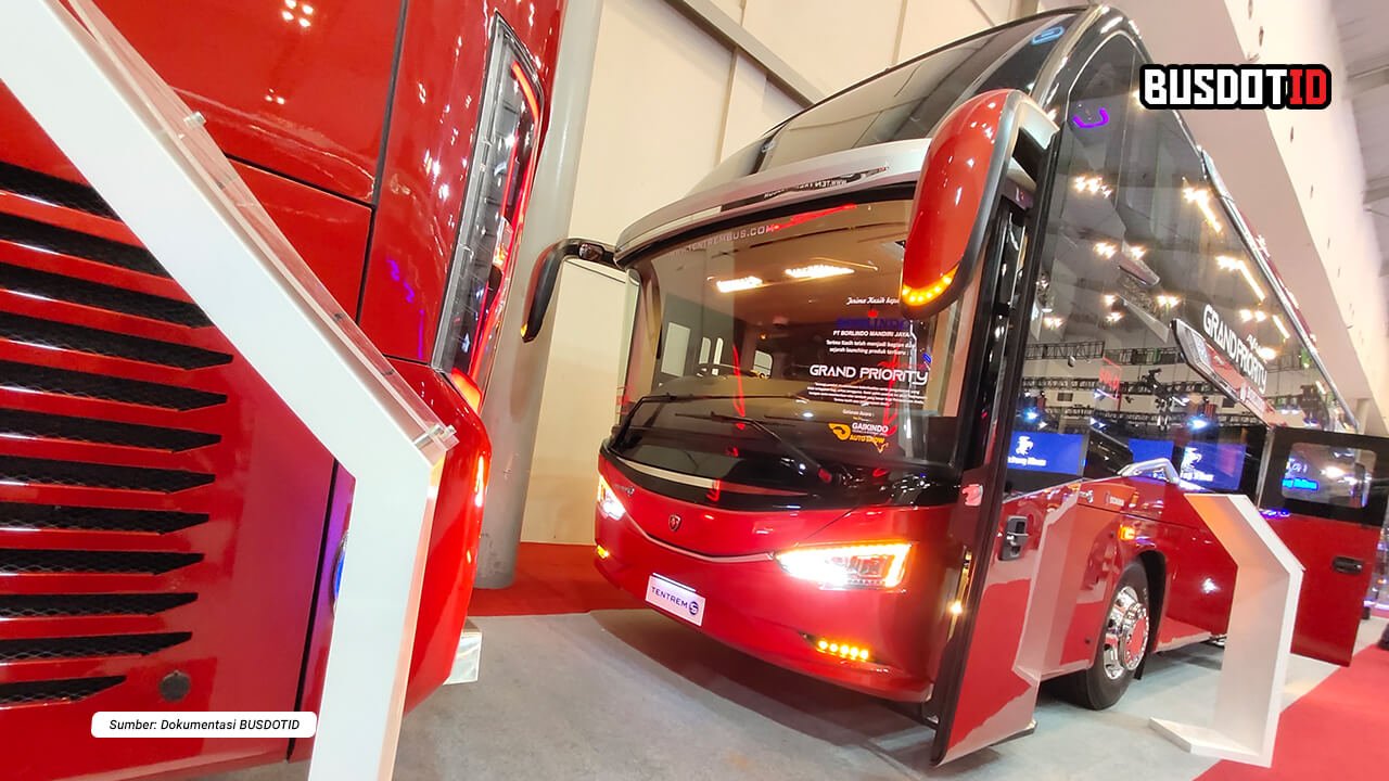 Ini Dia Bus Di Booth Karoseri Tentrem GIIAS 2024