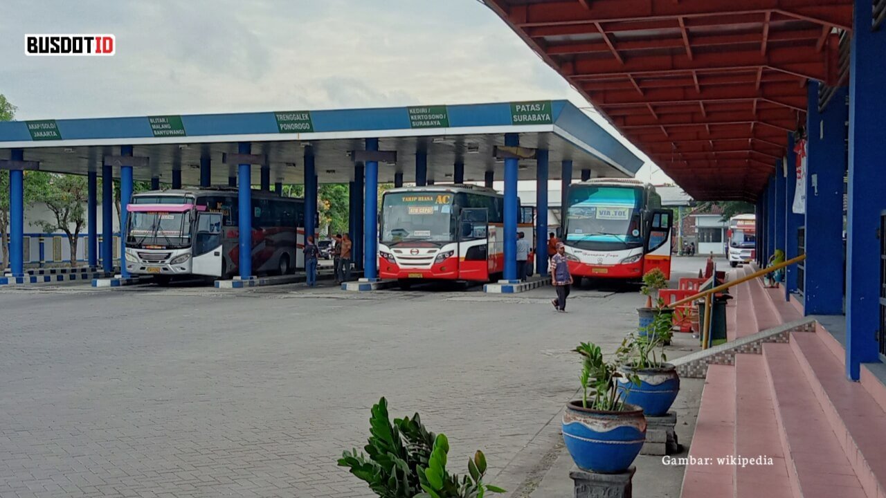 Mengenal Terminal Bus Gayatri Tulungagung